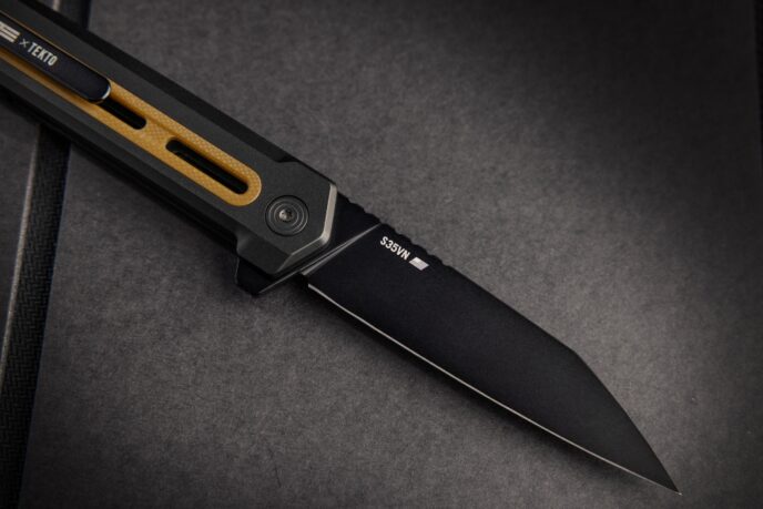 Lock, Load, and Deploy: The TEKTO F4 Echo Knife Is A Sharp Shooter ...